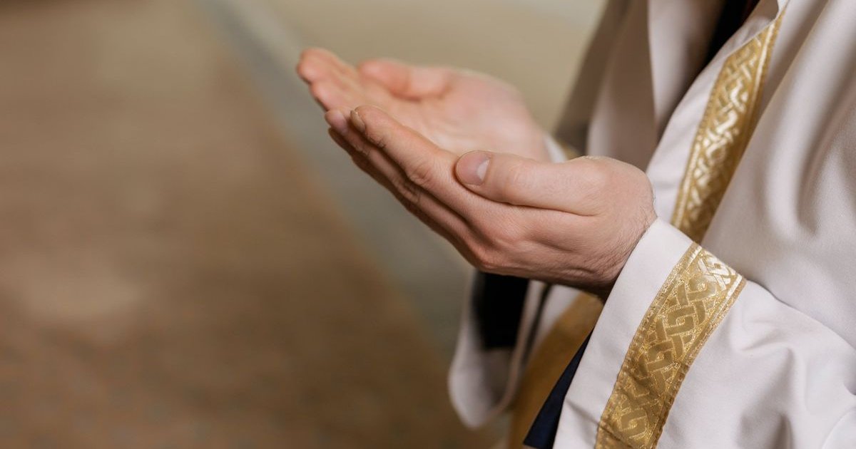 5 Doa Penenang Hati Ketika Gelisah dan Stres Menyerang, Lengkap dengan ...