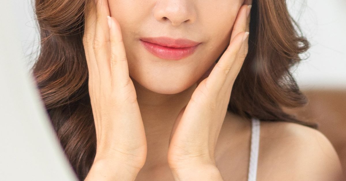 Pakai 3 Produk Skincare Sebelum Makeup Untuk Dapatkan Riasan Flawless