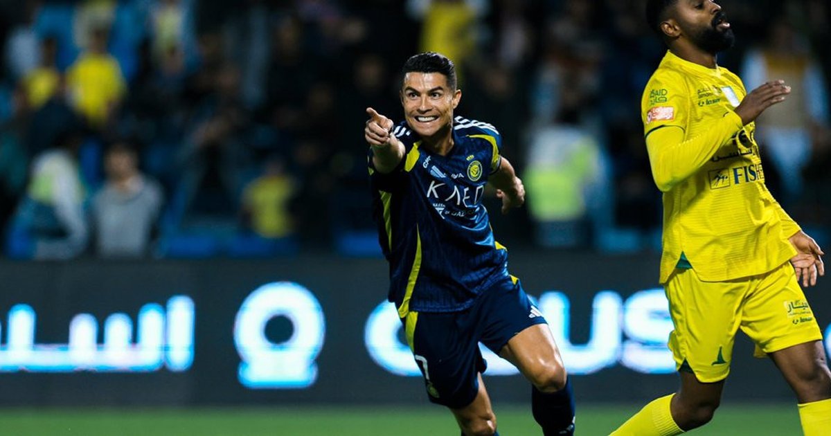 Al Nassr Menang 3-1 atas Al Khaleej, Cristiano Ronaldo Cetak 2 Gol ...