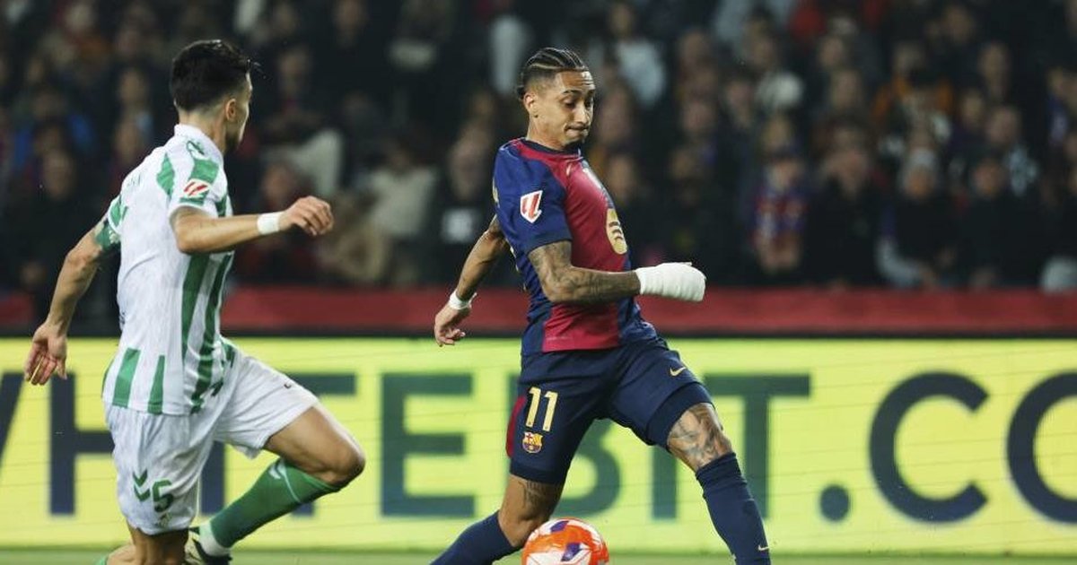 Raphinha Cekcok dengan Hansi Flick dan Ter Stegen Setelah Barcelona ...