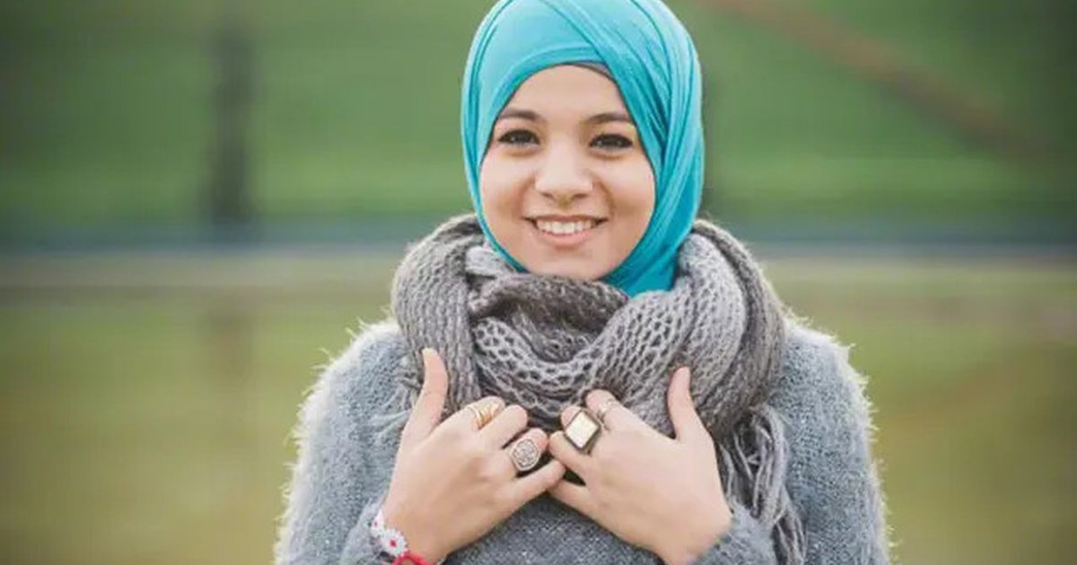 Lagi Hits! 5 Jilbab Instan Terbaru yang Bikin Penampilan Auto Modern di ...