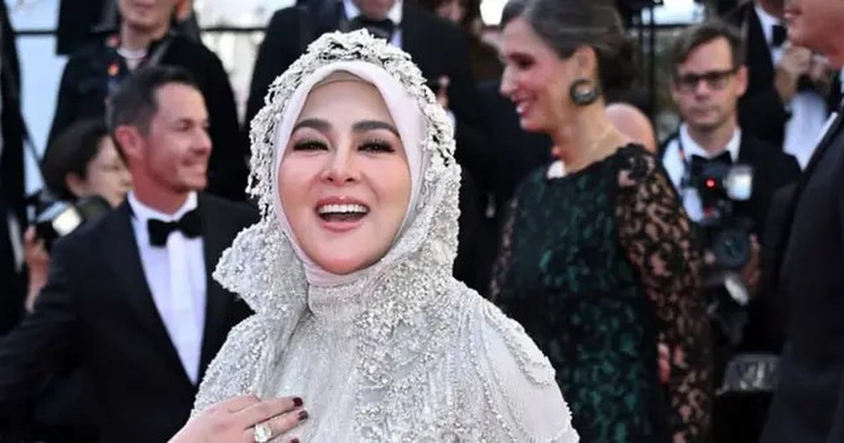 Gaun Silver Mewah Syahrini di Festival Cannes 2025 Disebut Langgar ...