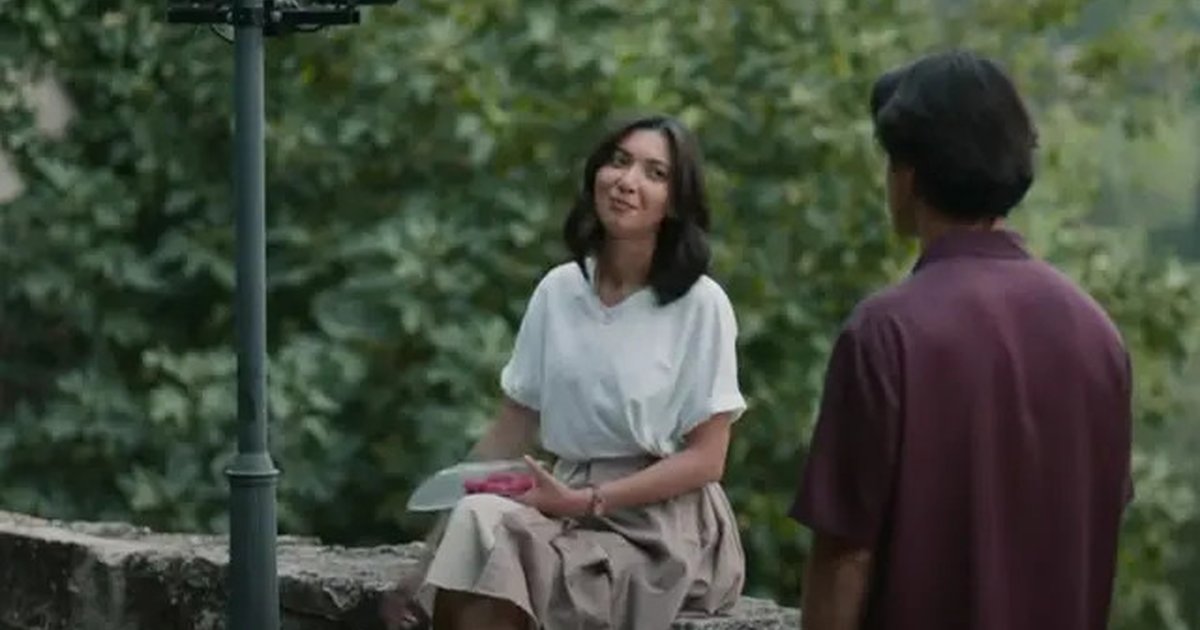 Deretan Film Sheila Dara Istri Vidi Aldiano dengan Rating Terbaik ...