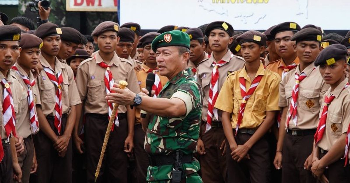 500 Pelajar SMK Bali Ikuti Persami KKRI Kodam Udayana: Bekal Disiplin ...