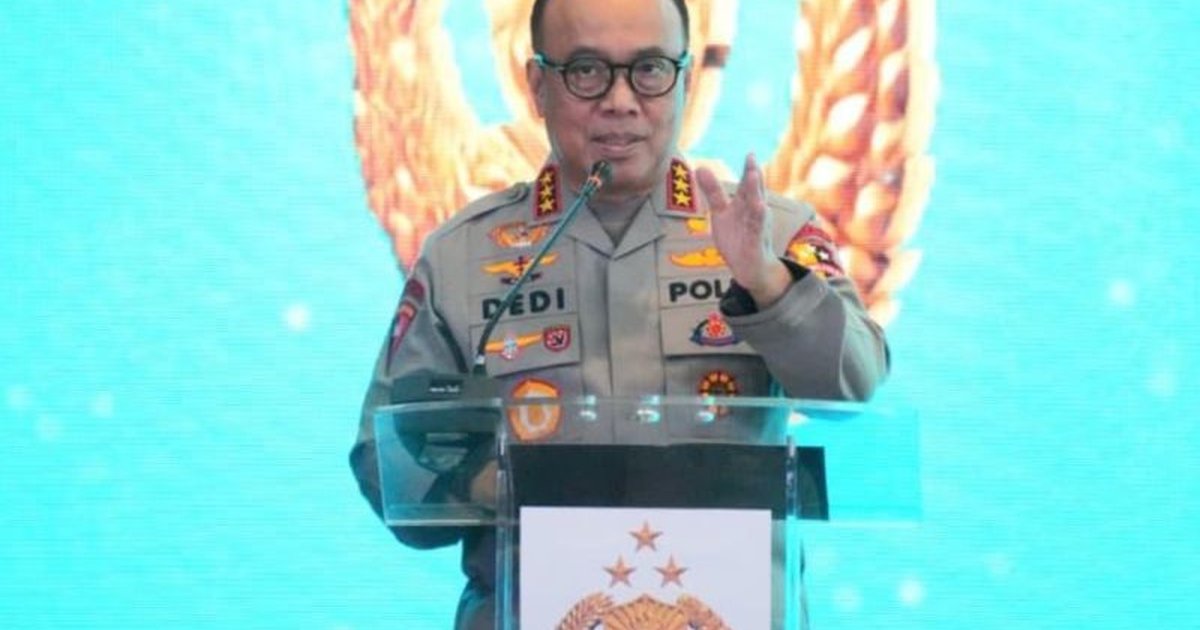 Wakapolri Komjen Dedi Prasetyo Raih Penghargaan Kepemimpinan Publik ...