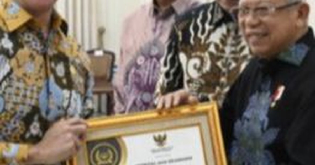 OJK Raih Predikat Badan Publik Informatif Terbaik 2023 - merdeka.com