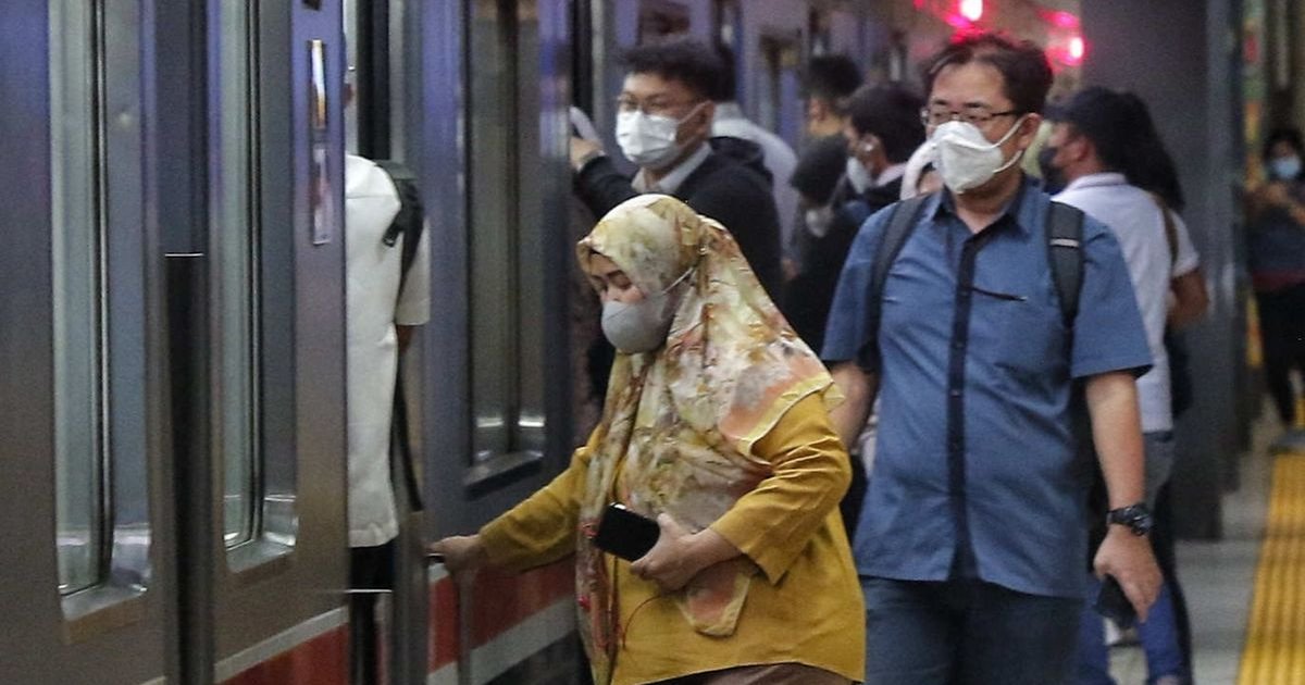 Membandingkan Besaran Ongkos MRT, LRT Jabodebek dan KRL - merdeka.com