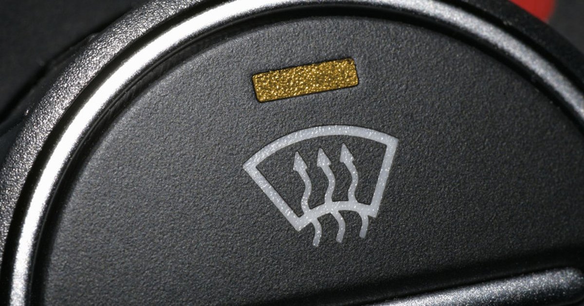 Kenali Fungsi Defogger Mobil dan Kapan Waktu Tepat Menggunakannya ...