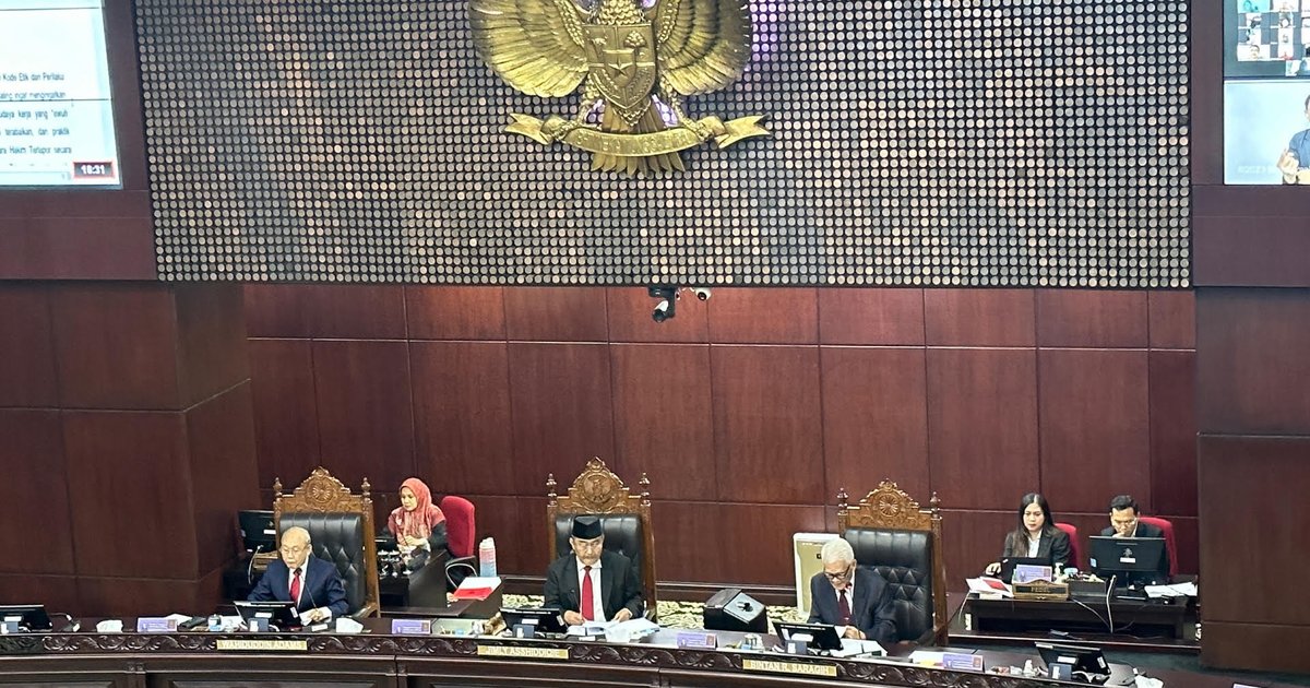 Mengenal Fungsi dan Tugas Mahkamah Konstitusi dalam Sistem Hukum ...
