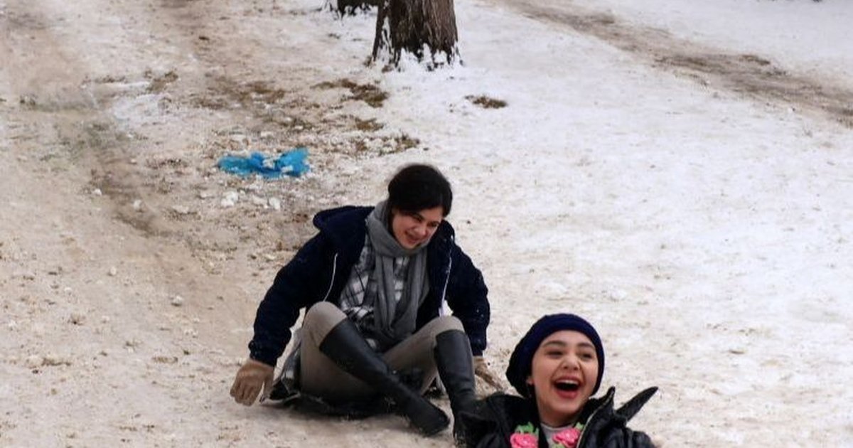 FOTO: Musim Dingin Putihkan Iran, Beginilah Potret Kegembiraan Warga ...