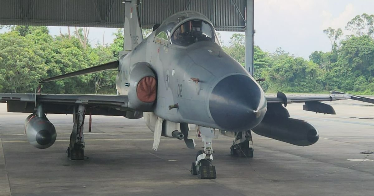 Mengintip Kecanggihan Hawk 200 Jet Tempur TNI AU Andalan Skadron Macan Kumbang - merdeka.com