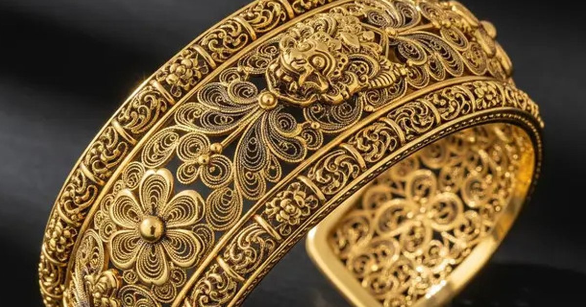 6 Pilihan Gelang Emas dengan Ukiran Bali Klasik untuk Menambah Sentuhan ...