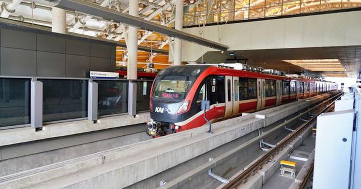 Pekerja Swasta Gaji di Bawah Rp6,2 Juta Bisa Gratis Naik Transjakarta ...