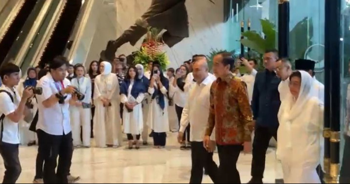 Jokowi Datangi NasDem Tower, Ada Apa? - merdeka.com