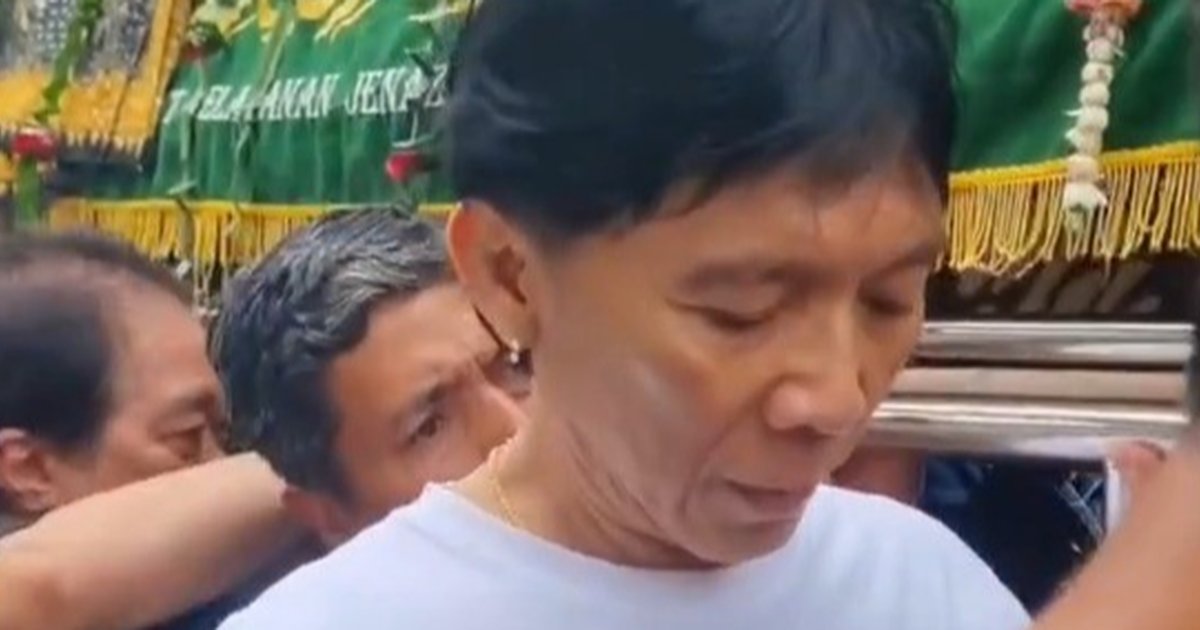 6 Potret Suasana Duka di Markas Slankers di Potlot, Bimbim Slank Tegar ...