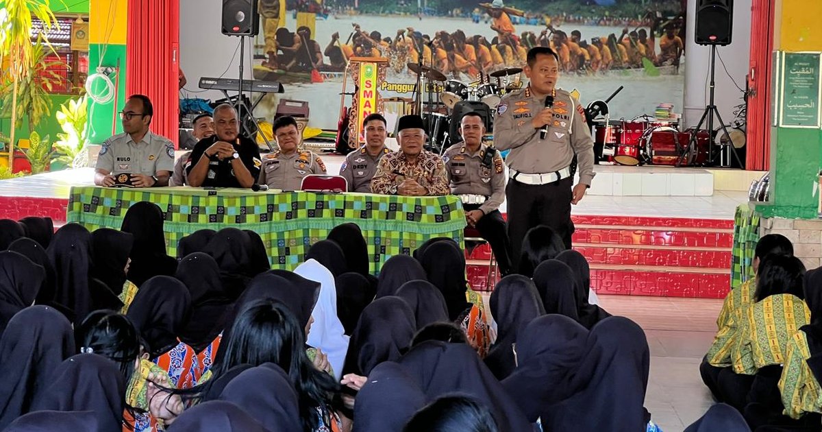 Polisi Ingatkan Pelajar Harus Punya SIM Saat Berkendara, Ini Panduan ...