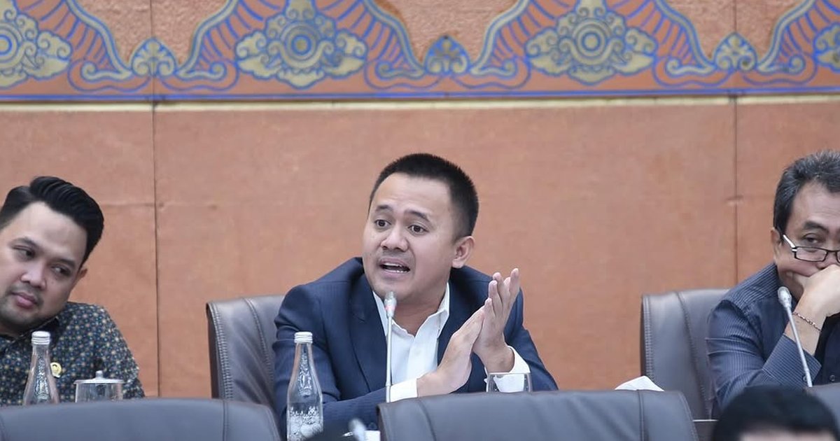 VIDEO: Emosi PDIP Kecewa Berat Budi Arie Mangkir Bahas Koperasi Merah Putih, Mega Titip Pesan ...