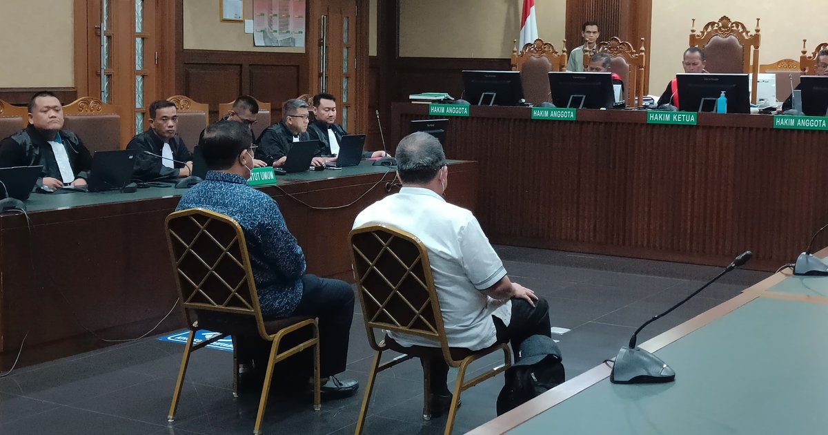 2 Hakim PN Surabaya yang Bebaskan Ronald Tannur Divonis 7 Tahun Penjara - merdeka.com