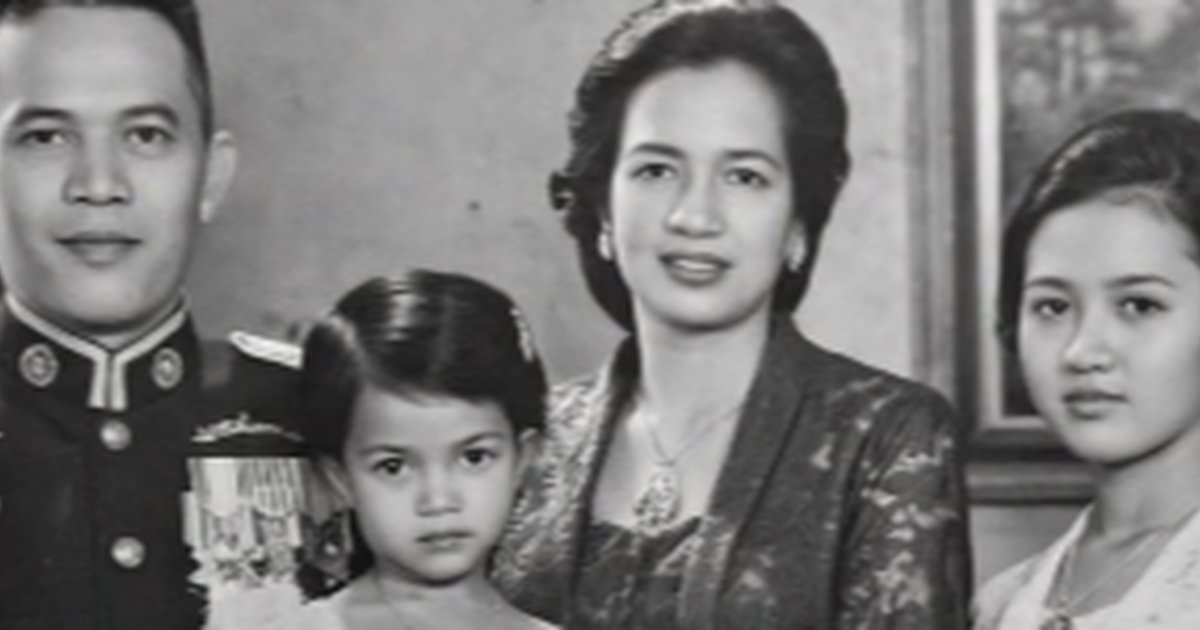 Cantiknya Ade Irma Nasution 'Dihidupkan Kembali' Oleh AI, Foto Bareng Keluarga Sang Ayah Gagah ...