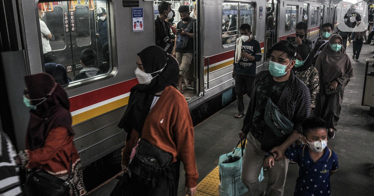 Imbas Demo Ricuh di DPR, Perjalanan KRL Rangkasbitung-Tanah Abang ...