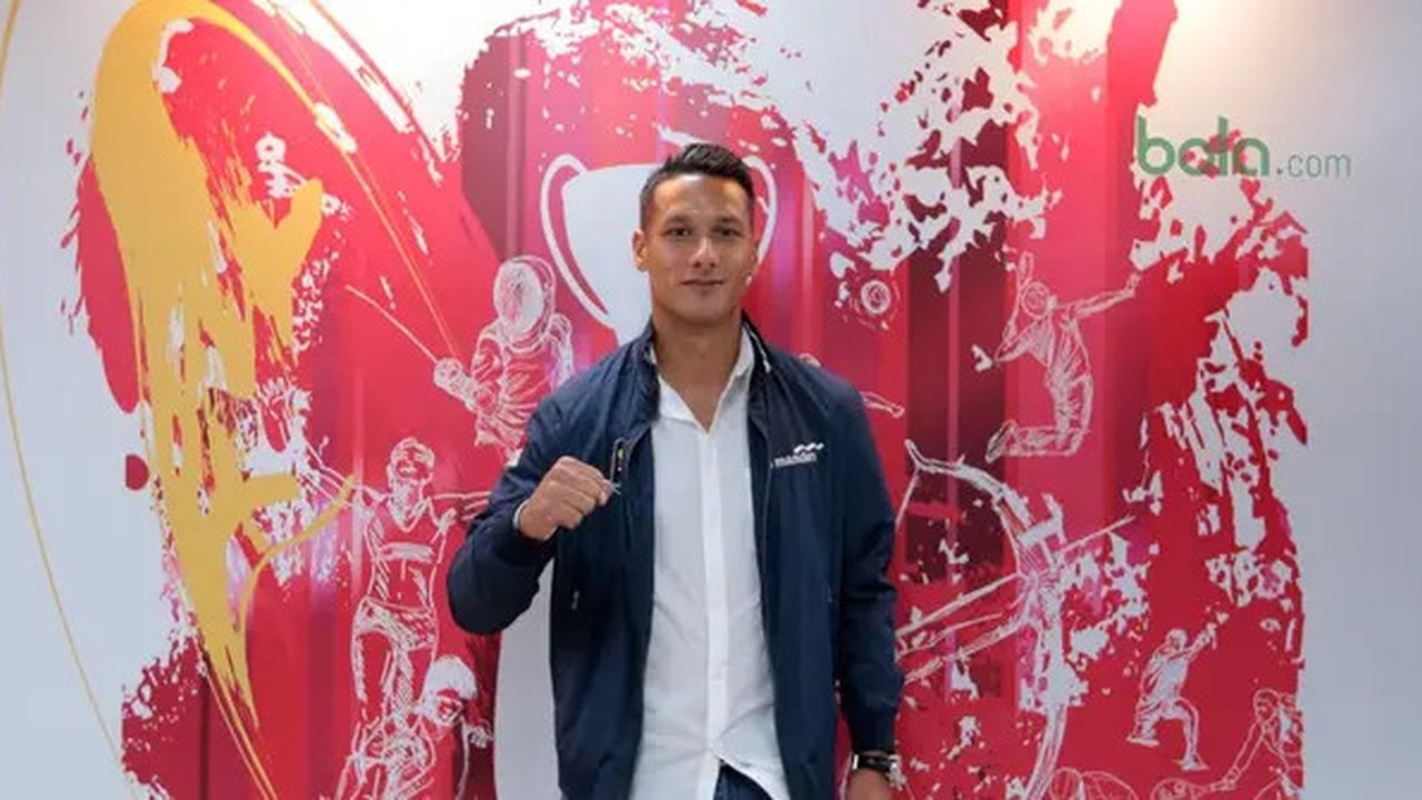 Kata Raphael Maitimo soal Penunjukan Patrick Kluivert jadi Pelatih ...