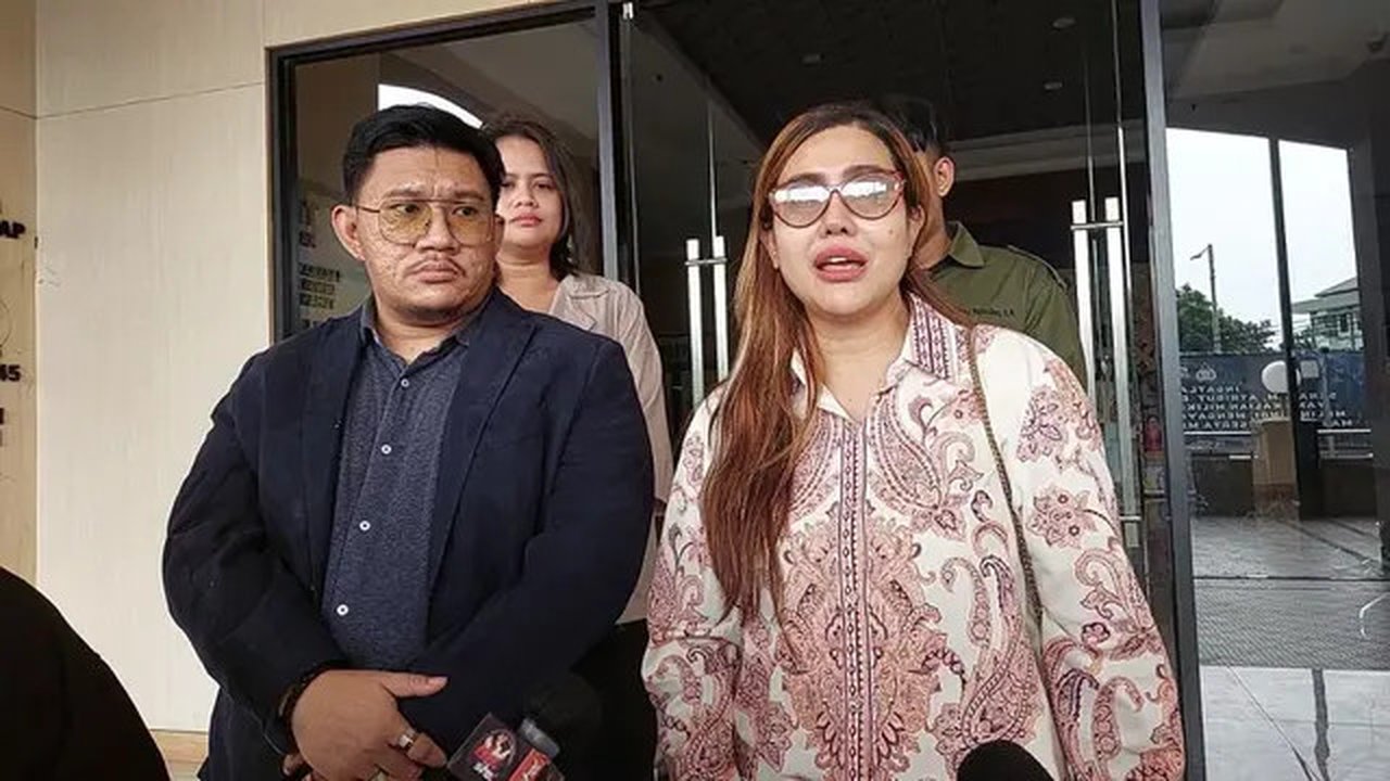 Ratu Meta Akui Pisah Rumah dengan Suami Usai Jadi Korban Dugaan KDRT