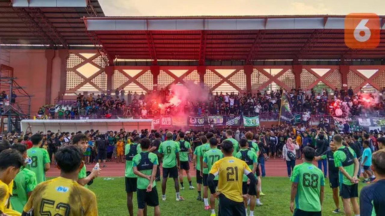 Bonek Serbu Latihan Persebaya, Lawan Arema FC Wajib Bawa Pulang 3 Poin
