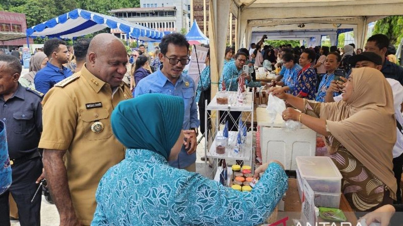 Gubernur Mathius Fakhiri Tegaskan Potensi Laut Papua Jadi Unggulan ...