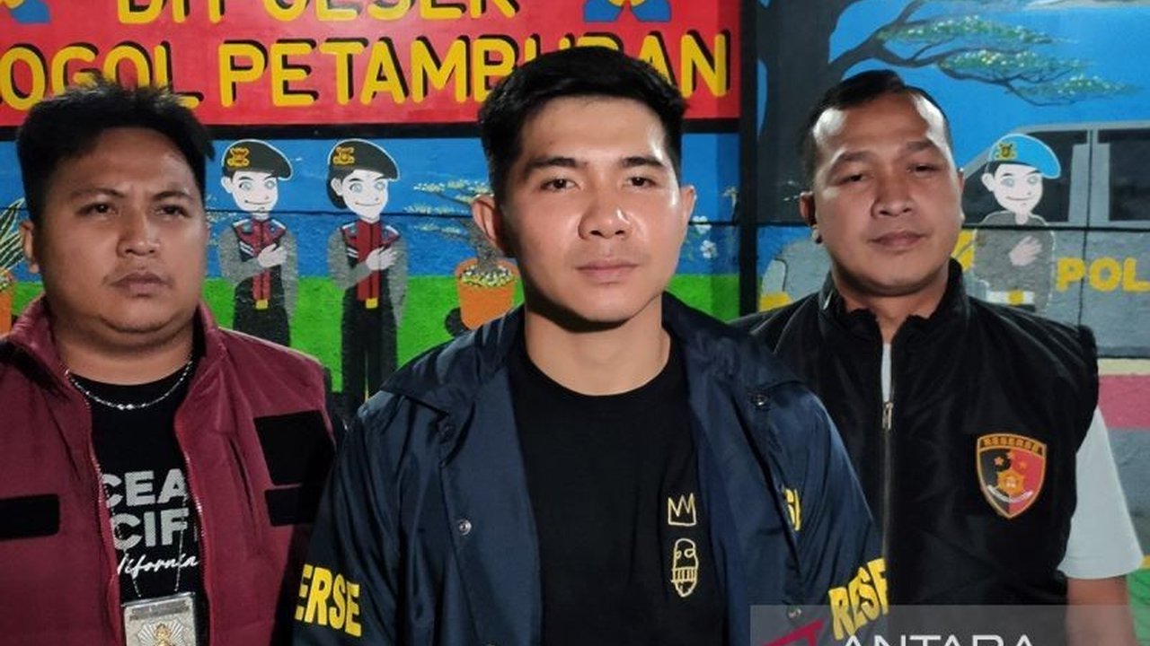 Polisi Ringkus Spesialis Pencurian Spion Mobil Di Jakarta Barat Pelaku