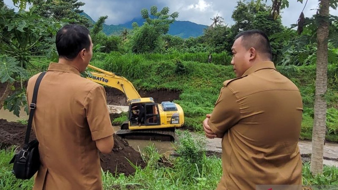 Pemkab Situbondo Genjot Normalisasi Sungai Antisipasi Banjir Luapan