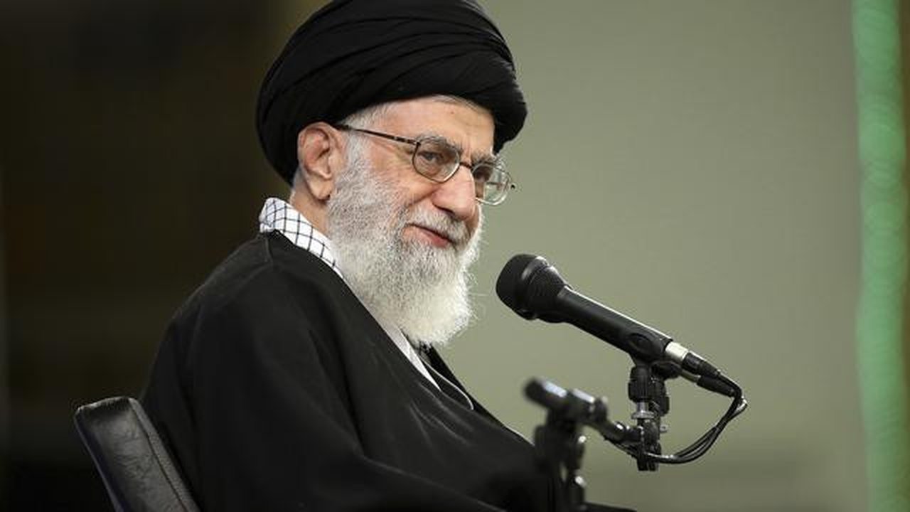 Khamenei Sindir Trump Seperti Firaun Saat Gelombang Protes Besar Iran