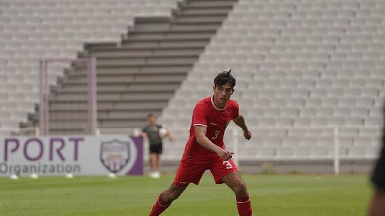 Mengulik Sosok Tim Geypens, Bek FC Emmen yang Jadi Calon Andalan di ...