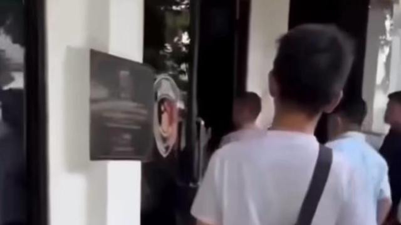 Viral Video Dugaan Pengeroyokan di Polda Metro Jaya, Ini Penjelasan Polisi