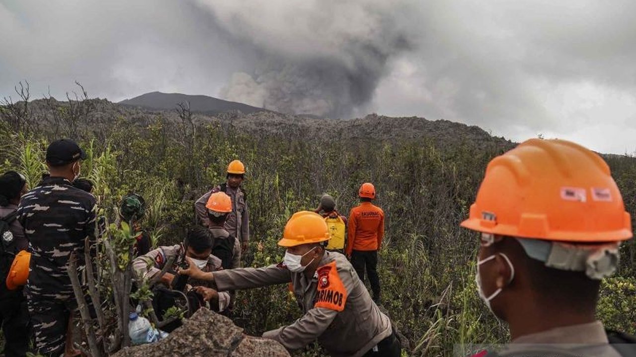 Bahaya Gunung Api: IABI Tegaskan Pelanggaran Zona Larangan adalah ...