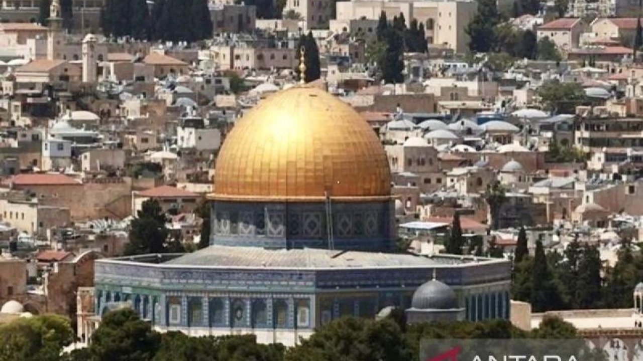Yordania Kecam Keras Penyerbuan Masjid Al-Aqsa oleh Pemukim Israel ...