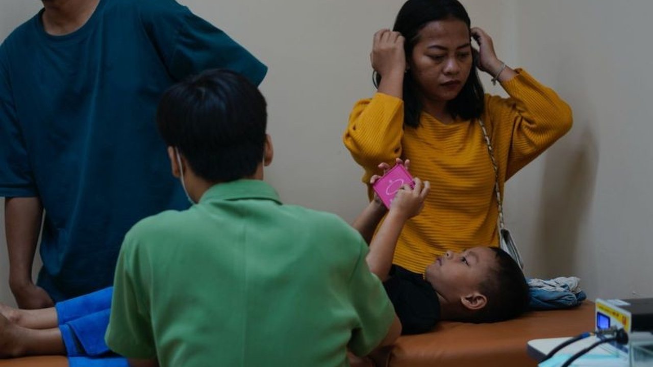 Pupuk Kujang Khitan Massal 510 Anak dengan Teknologi Laser, Wujud ...