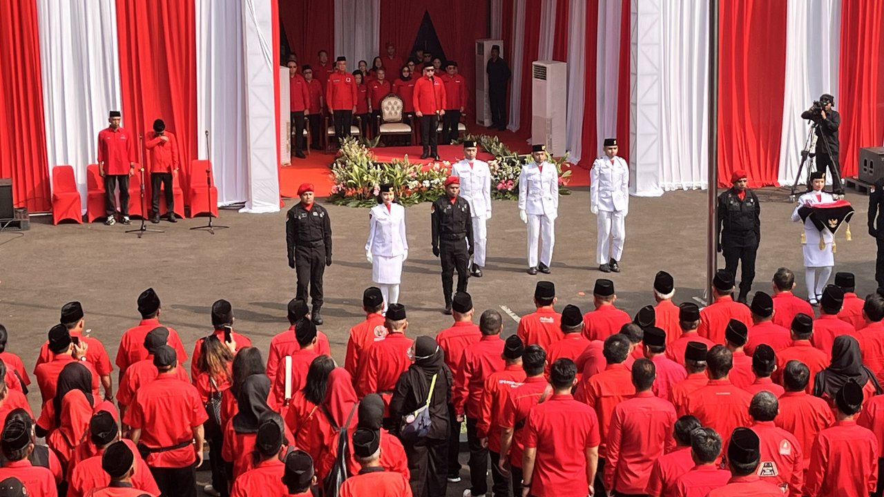 Blak-blakan Hasto Kritik Jokowi: Pada Periode Kedua, Seluruh Aparatur ...