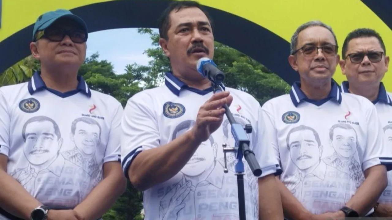 Menteri Imipas Jelaskan Proses Pencekalan Eks Dirjen Pajak Ken ...