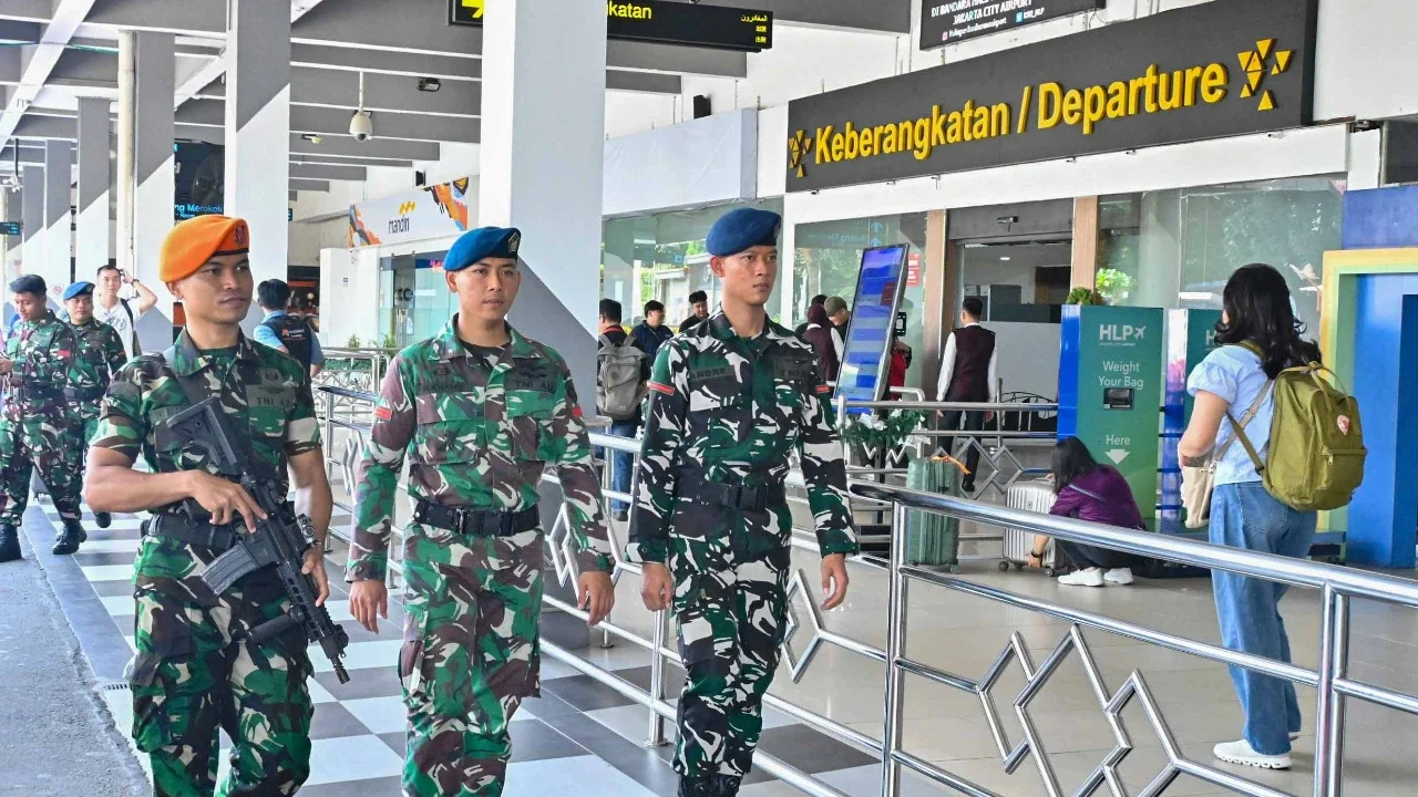 FOTO: Koopsudnas Gelar Patroli Pengamanan Nataru di Jakarta Timur