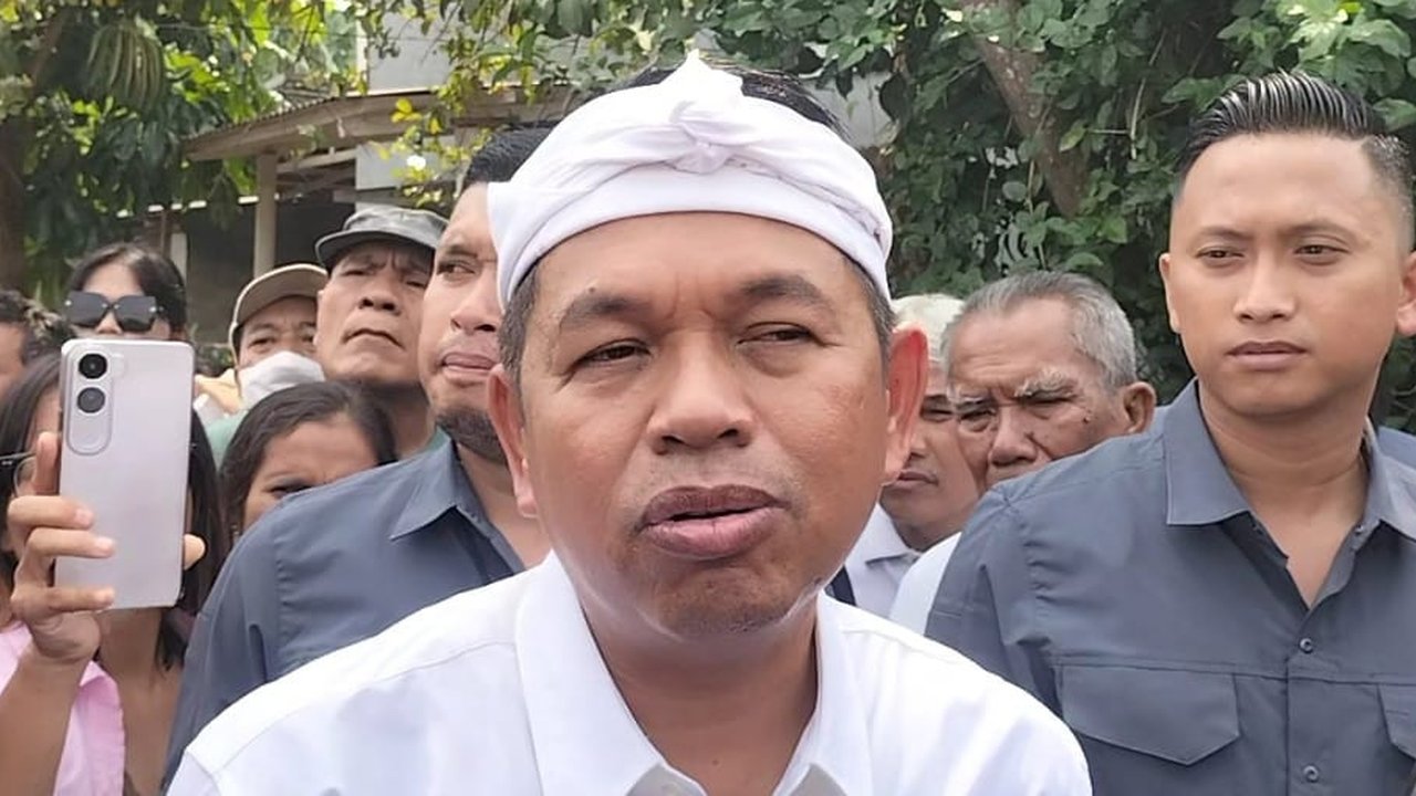 Kocak Abis! Reaksi Dedi Mulyadi Lihat Ivan Gunawan Minta Ayu Ting Ting ...