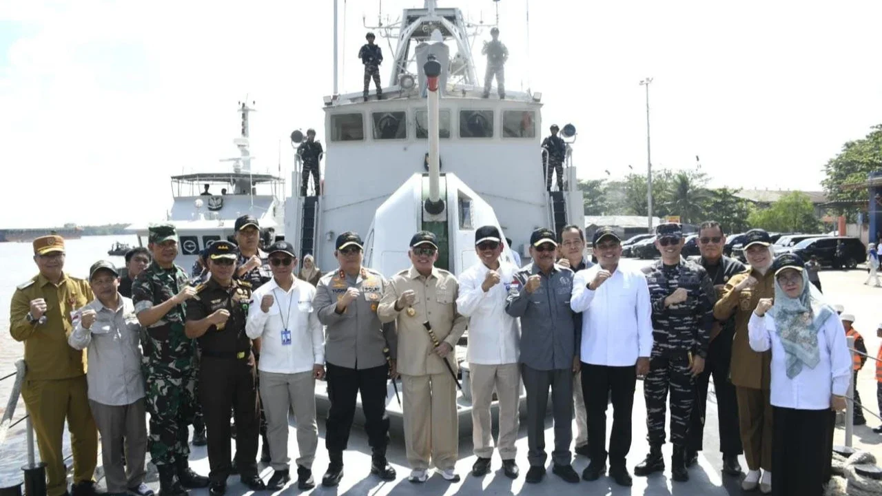 TNI AL dan BI Lepas Ekspedisi Rupiah Berdaulat 2026, Pastikan Uang ...
