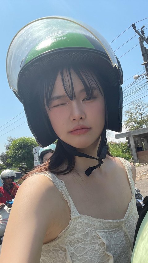 Karena Aksi Penyanyi Korea yang Cantik Ini, Banyak Warga +62 Ingin Jadi Kang Ojol di Bali