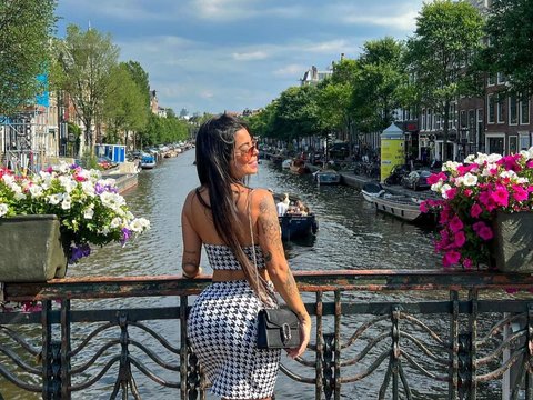 9 Potret Jaiane Lima yang Viral Diusir dari Mal, Penampilannya Jadi Sorotan