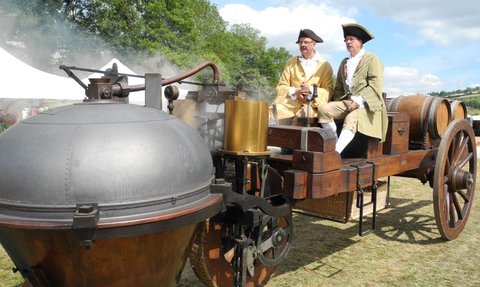 Sejarah Mobil Uap, Kendaraan Angkutan yang Dulunya Untuk Militer ...