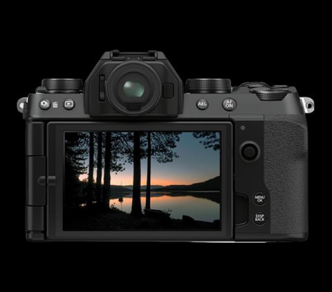 10 Rekomendasi Kamera Mirrorless untuk Pemula Edisi Terbaru dan Terbaik 2024