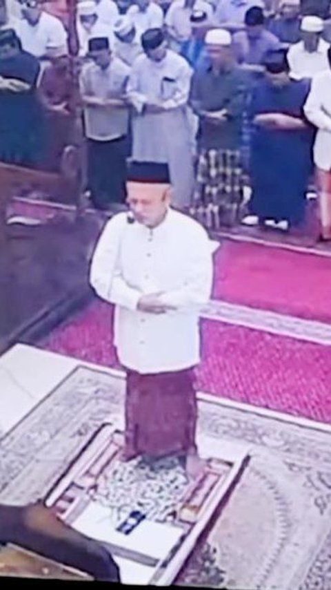 Innalillahi, Ajal Menjemput Imam Sholat Subuh Berjemaah di Takalar Saat Hendak Bangun dari Rukuk