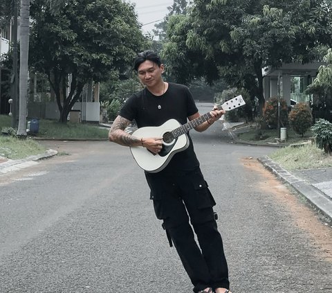 Heboh Rapper 'Sexy Goath' Unggah Foto Lingerie dan Tiket ke Bangkok ...