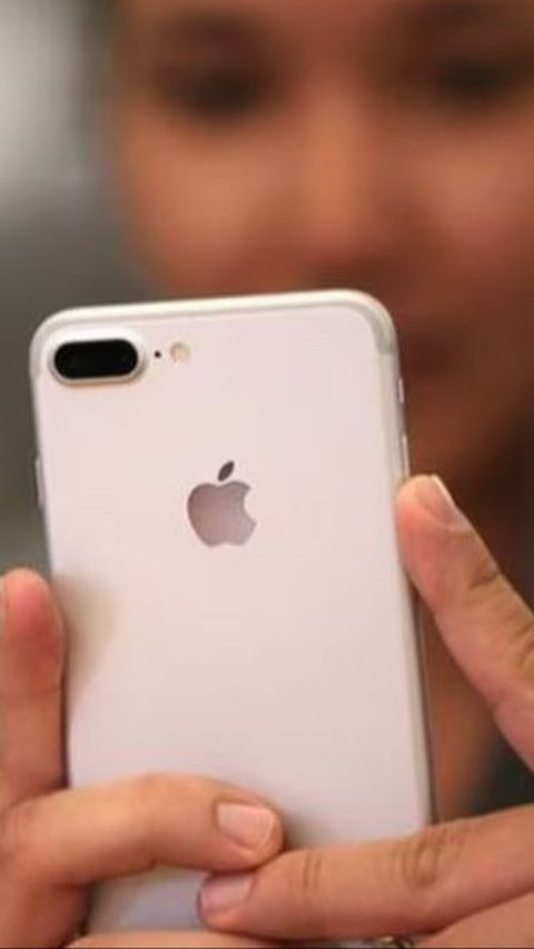 Man Sued Apple After Wife Found His Deleted Text To Sex Worker