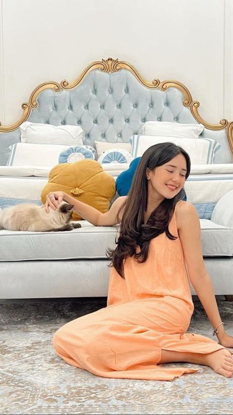 Diberi Mahar Fantastis, Intip 10 Potret Rumah Mewah Beby Tsabina ...