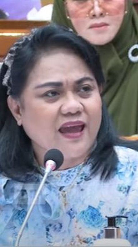 Mengenal Sosok Anita Jacoba, Wakil Rakyat Gebrak Meja Amuk Menteri Nadiem di DPR - merdeka.com